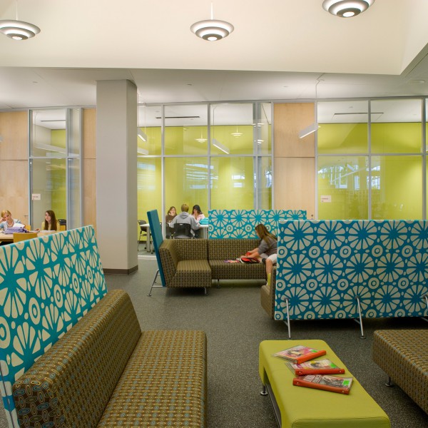 Beyond Whiteboards and Study Rooms: Taking Collaborative Spaces to the ...
