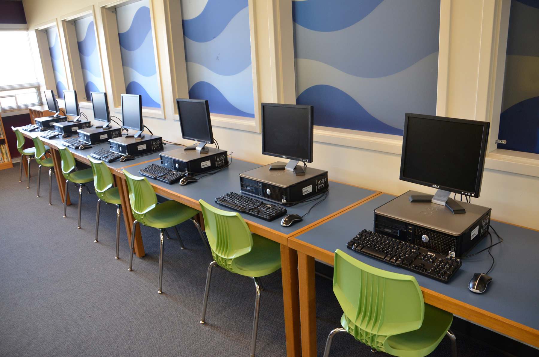 Hawthorne Elementary School - Ideas & Inspiration from Demco