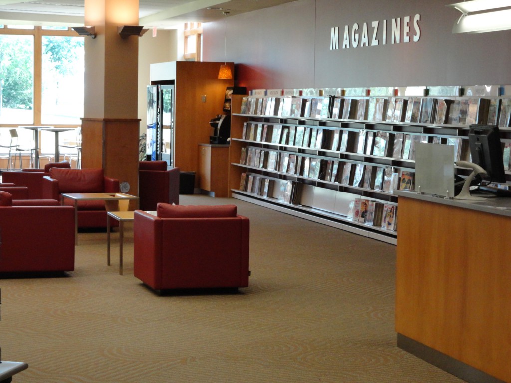 Display Smarts - Retail-style Merchandising Sells Popular Collections ...