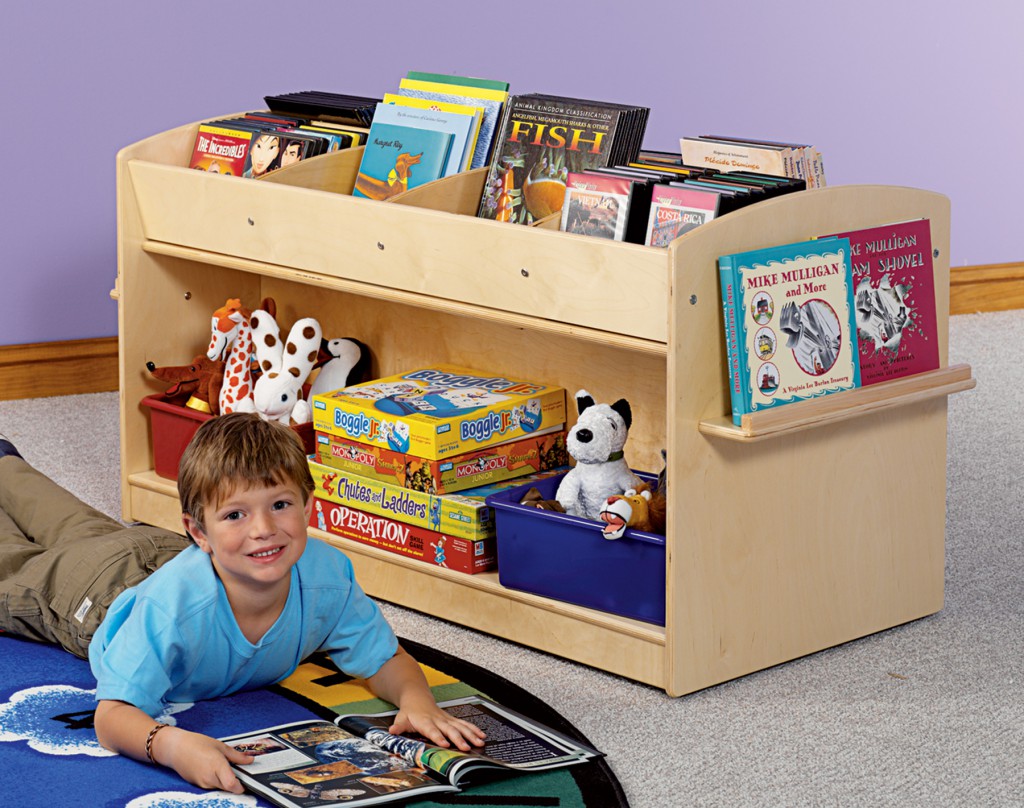 How to Spruce Up Popular Materials & Book Displays - Ideas ...