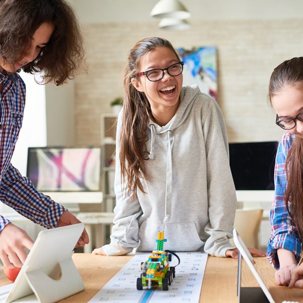 Maker Education and the Students Who Benefit from Maker Learning