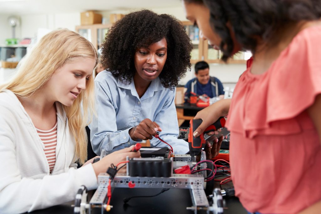 How to Make Plans for Your School Makerspace Over the Summer