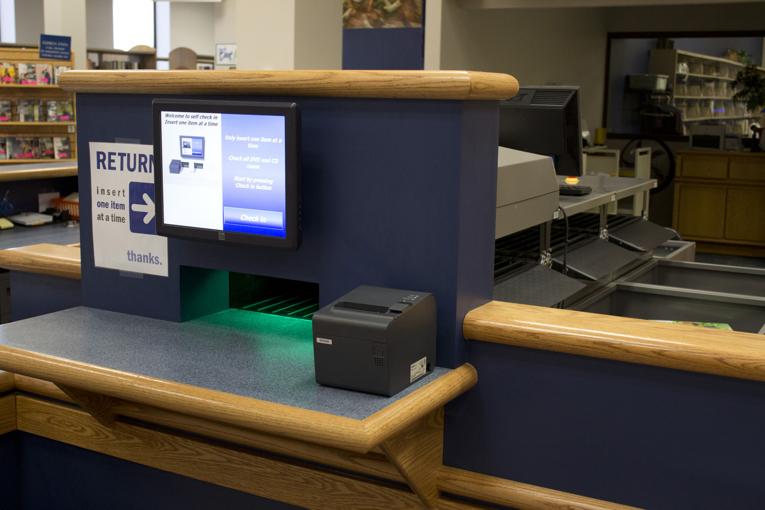 Waterloo Public Library, IA - http://demcointeriors.com