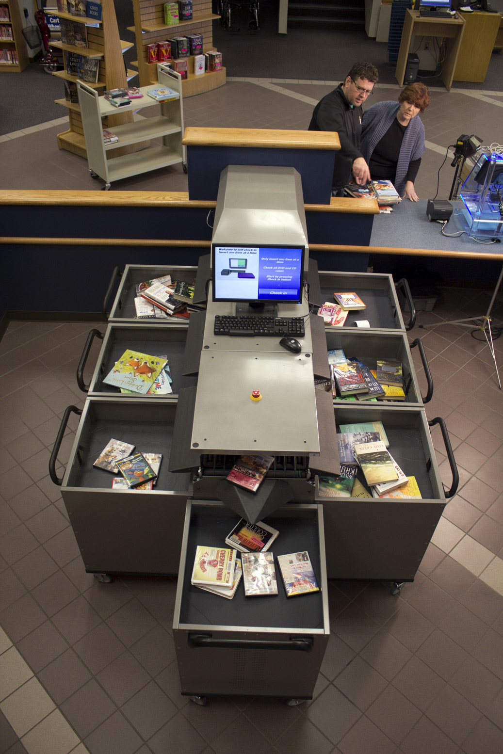 Waterloo Public Library, IA - http://demcointeriors.com