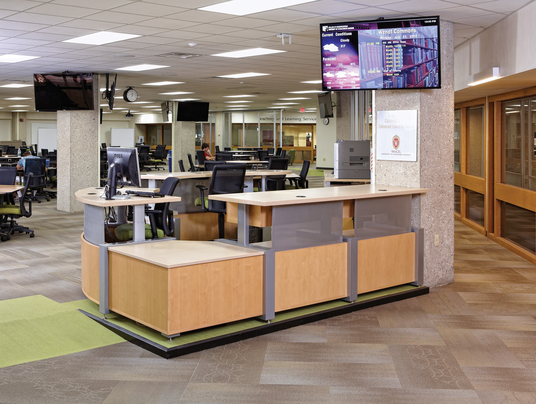 UW-Madison, Wendt Commons Library, WI - http://demcointeriors.com