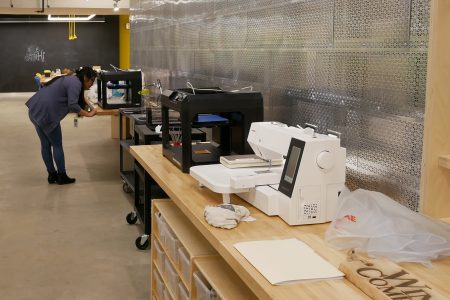 10 Questions to Plan a Library Makerspace