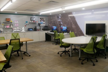 10 Questions to Plan a Library Makerspace